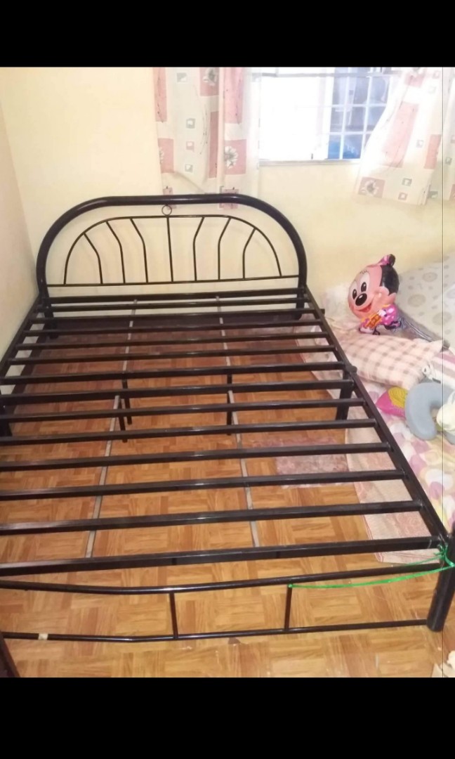 Family Size Bed frame, Furniture & Home Living, Furniture, Bed Frames ...