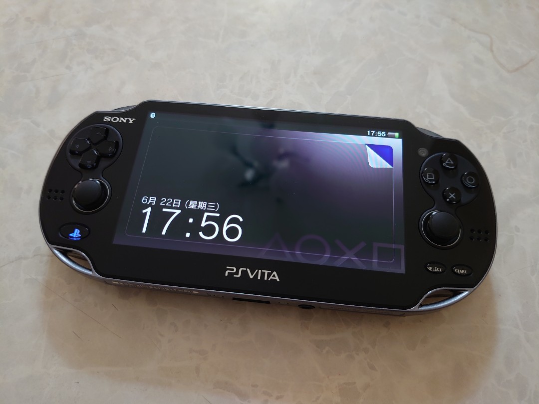 PSV1000 PSvita 1000 PSV 主機 OLED版本 非常新淨 冇花 連16GB卡 不連充電器, 電子遊戲, 電子遊戲 ...