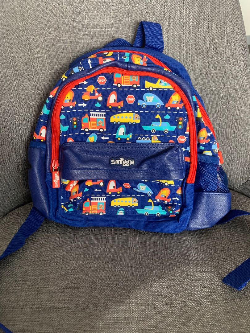 Smiggle Backpack, Women's Fashion, Bags & Wallets, Backpacks on Carousell
