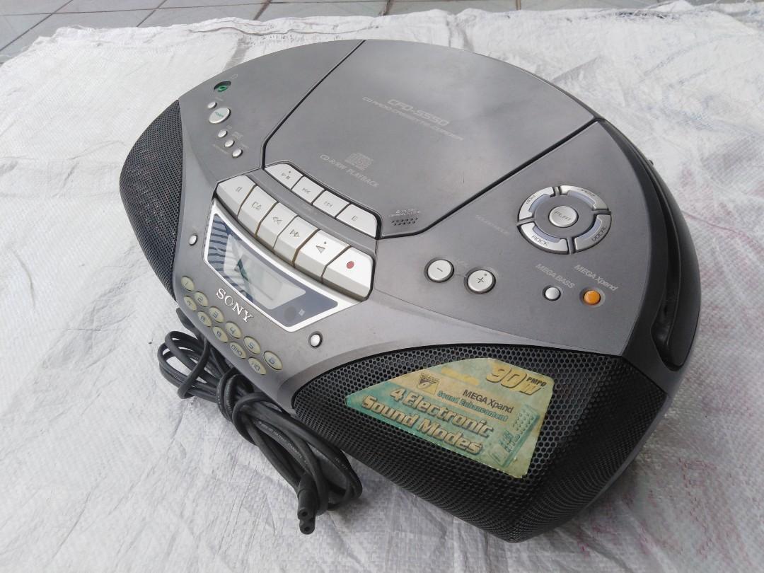 Sony CFD-S550 CD Radio Cassettle Corder , Audio, Portable Music Players ...