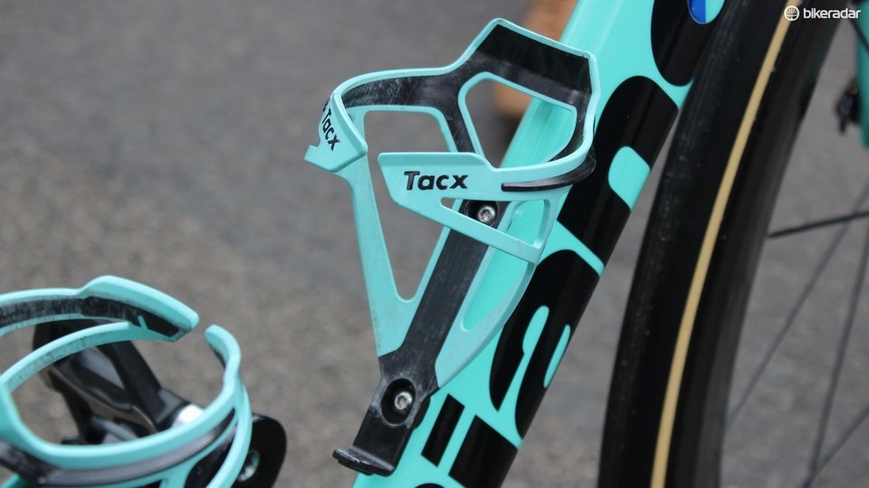 Pair of Tacx Deva Bottle Cage Celeste Bianchi Green, Sports Equipment, Bicycles & Parts, Parts ...
