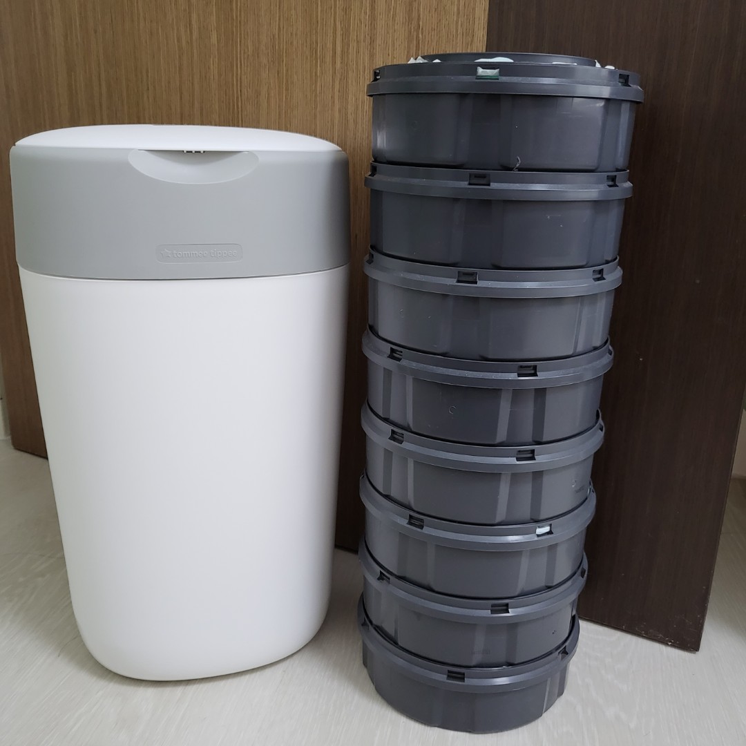 Tommee Tippee Sangenic Twist & Click Diaper Disposal Bin, Babies & Kids, Bathing & Changing ...