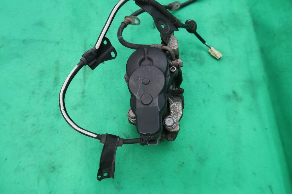 TOYOTA ALPHARD AGH30 HAND BRAKE MOTOR, Auto Accessories on Carousell