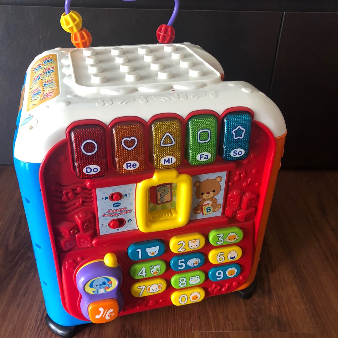 Vtech ultimate alphabet and number learning (giant cube), Hobbies ...