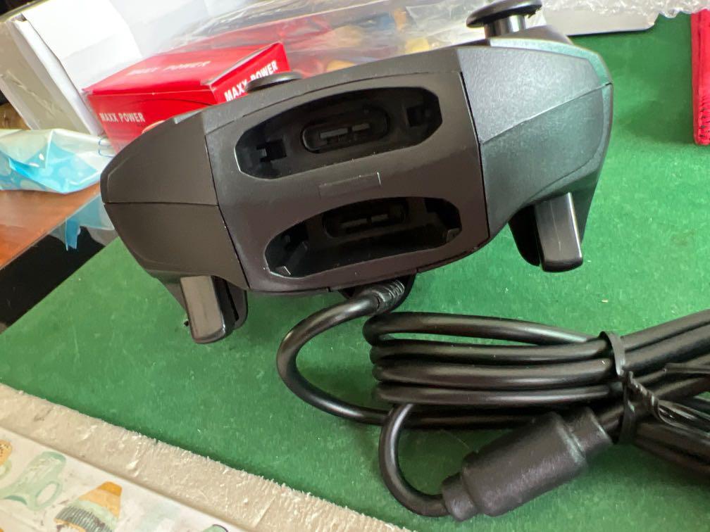 Xbox Gen 1 console Controller (4553), Video Gaming, Gaming Accessories ...