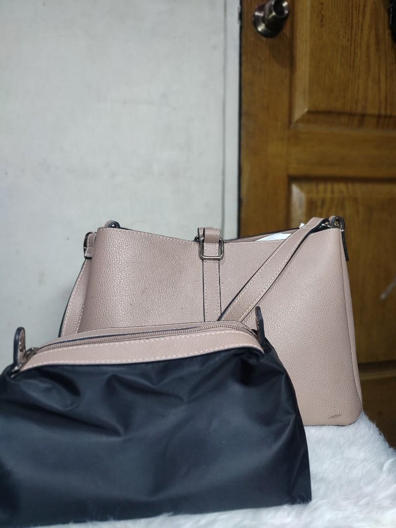 Dusto nude pink 2way office bag, Women's Fashion, Bags & Wallets ...