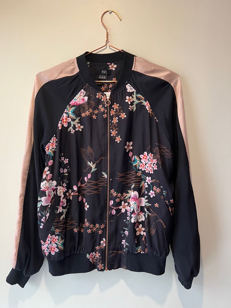 F&F Floral Jacket, Women's Fashion, Coats, Jackets and Outerwear on ...