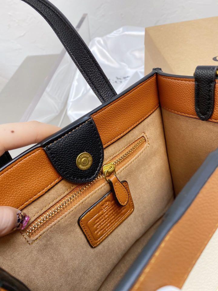 FIELD TOTE 22 IN COLORBLOCK WITH COACH BADGE, Luxury, Bags & Wallets on ...