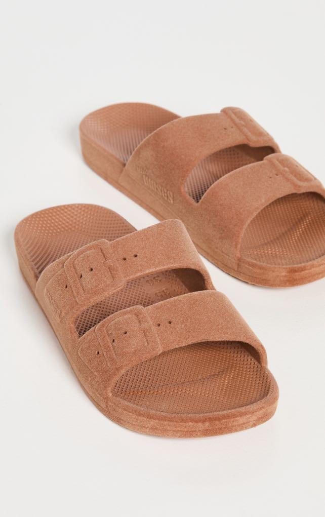 Freedom Moses Velvet Two Band Slides like Cacatoes Birkenstock, Women's ...