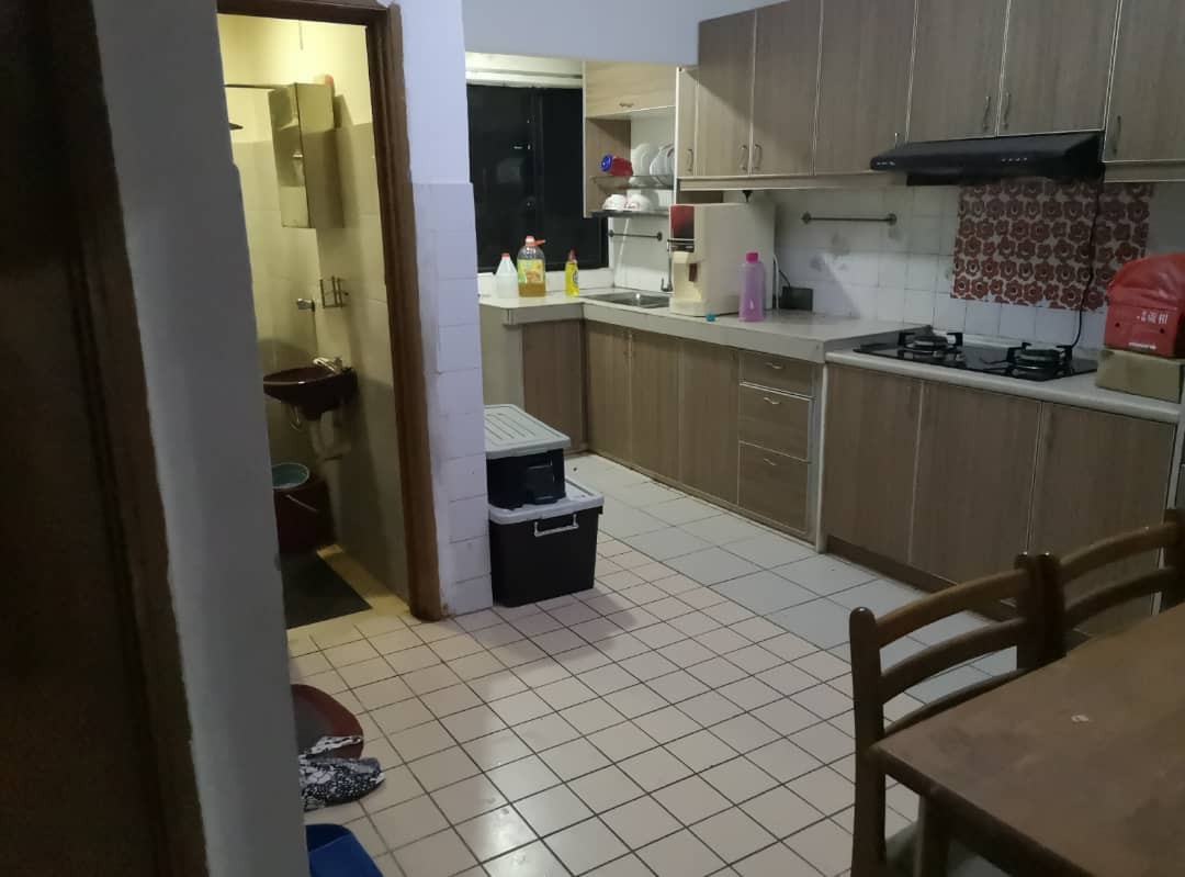 Fully renovated ground floor townhouse setapak indah LRT taman melati ...