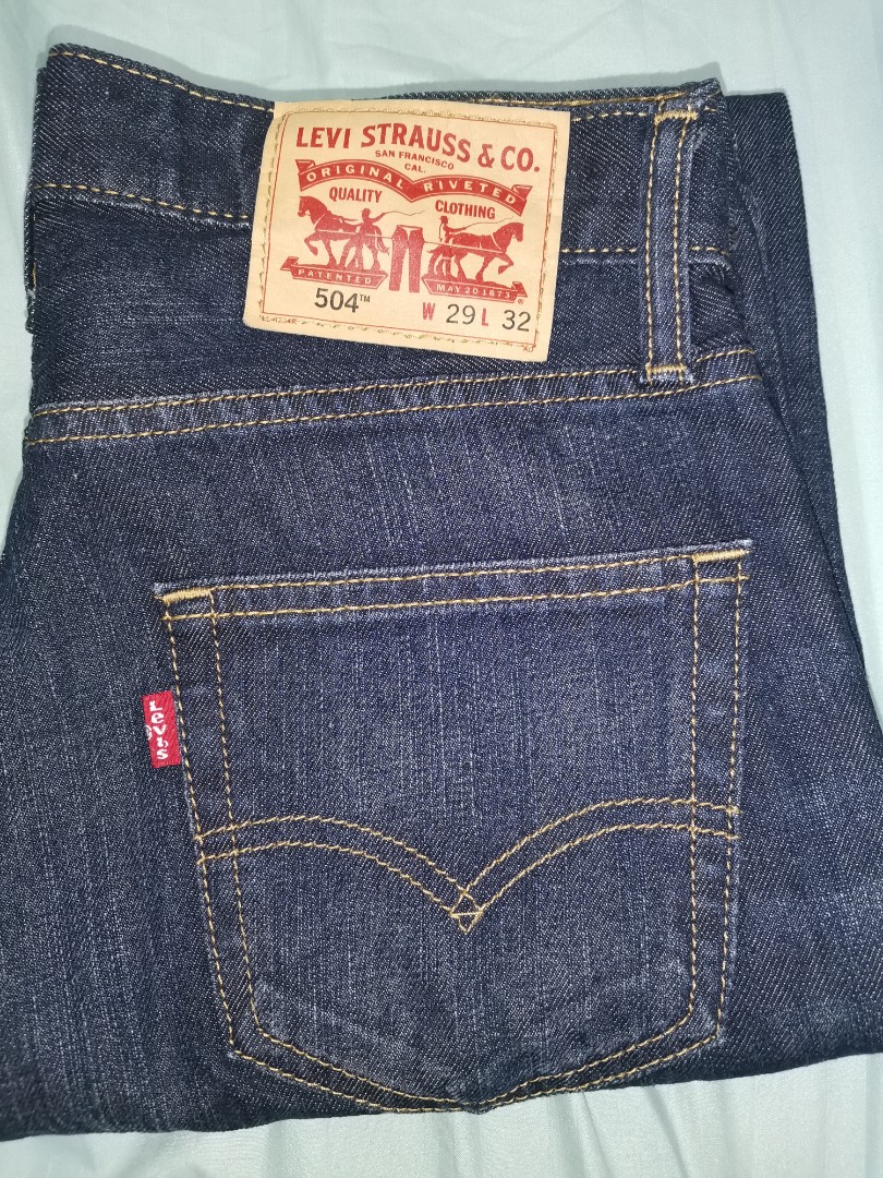 LEVI'S | 504 Straight Cut Jeans, Men's Fashion, Bottoms, Jeans on Carousell