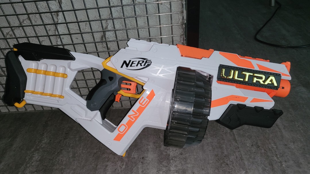 Nerf machine gun, Hobbies & Toys, Toys & Games on Carousell
