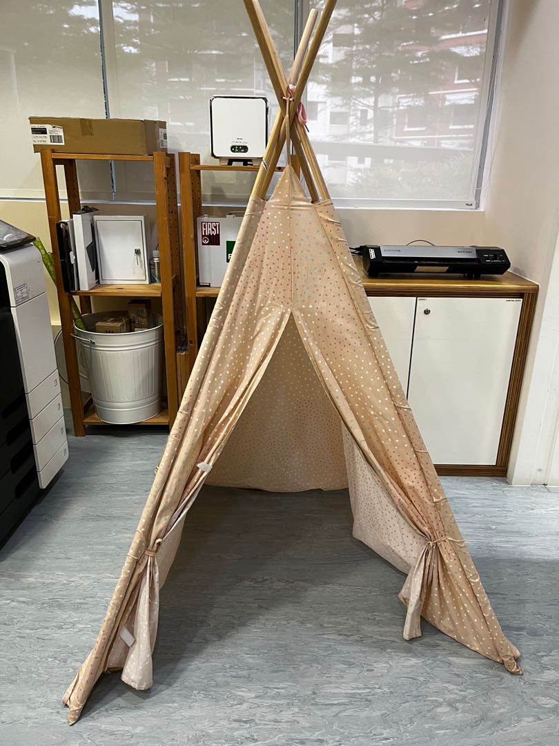 Pink children’s tent/teepee, Babies & Kids, Baby Nursery & Kids ...