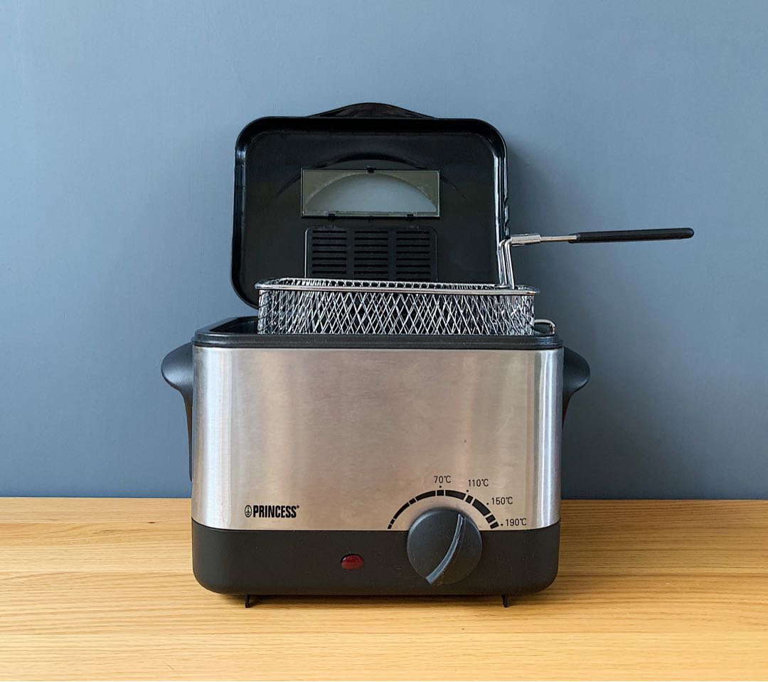 Princess 荷蘭公主迷你炸爐 Classic Mini Fryer 氣炸鍋 小型家電 廚房電器, 家庭電器, 廚房電器, 油炸鍋 ...