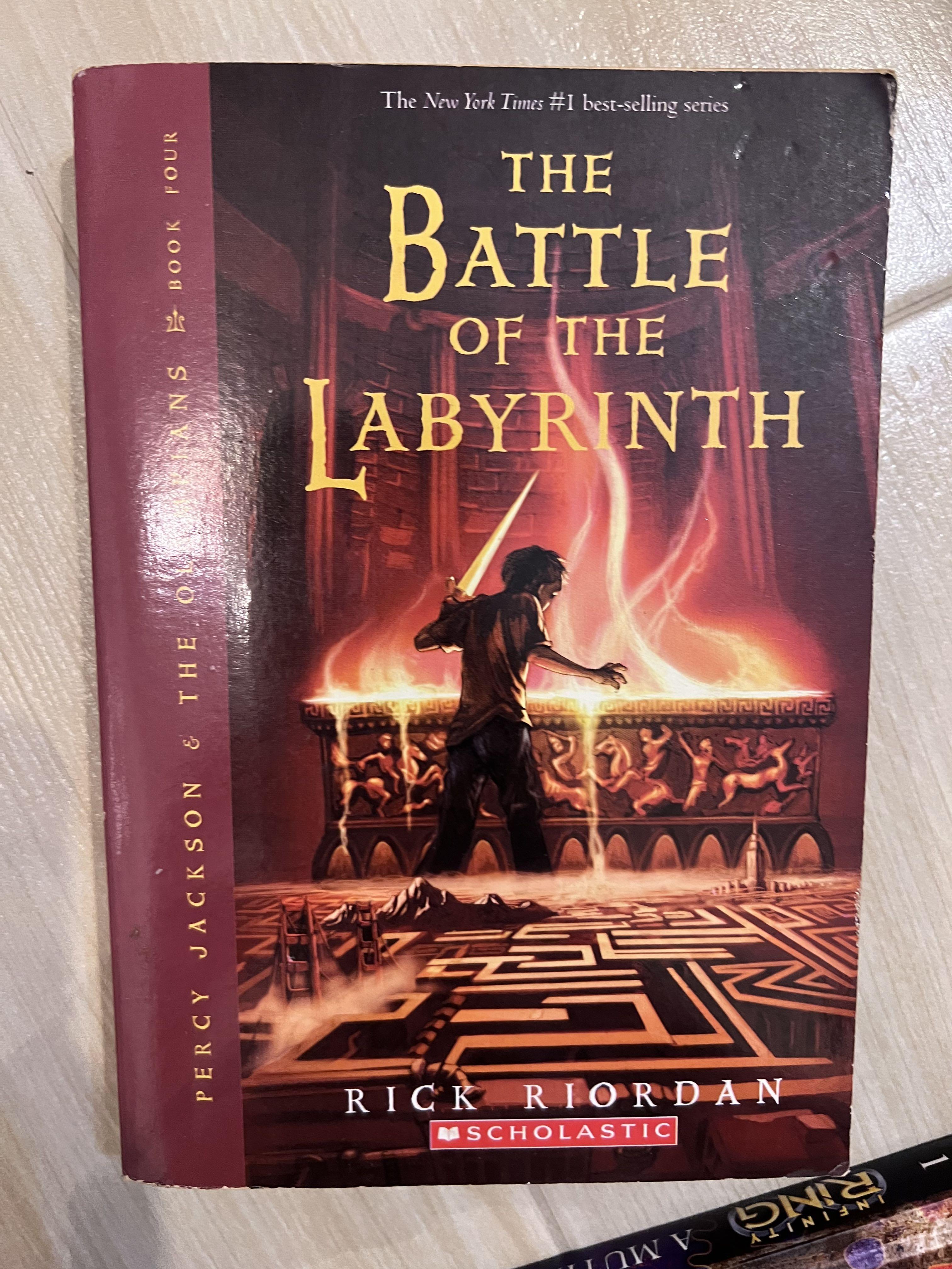 The Battle of the Labyrinth, 興趣及遊戲, 書本 & 文具, 小朋友書 - Carousell