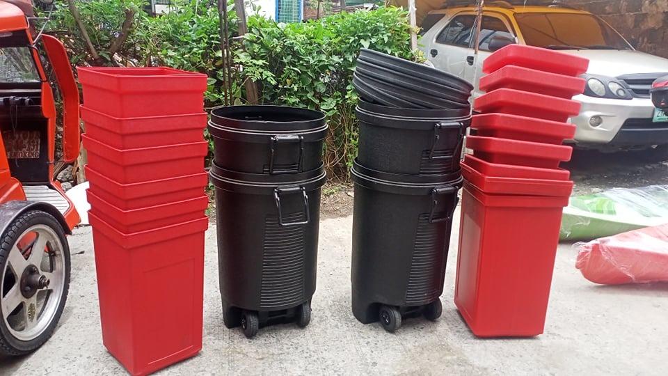 TROLLING TRASH BIN, Furniture & Home Living, Cleaning & Homecare ...