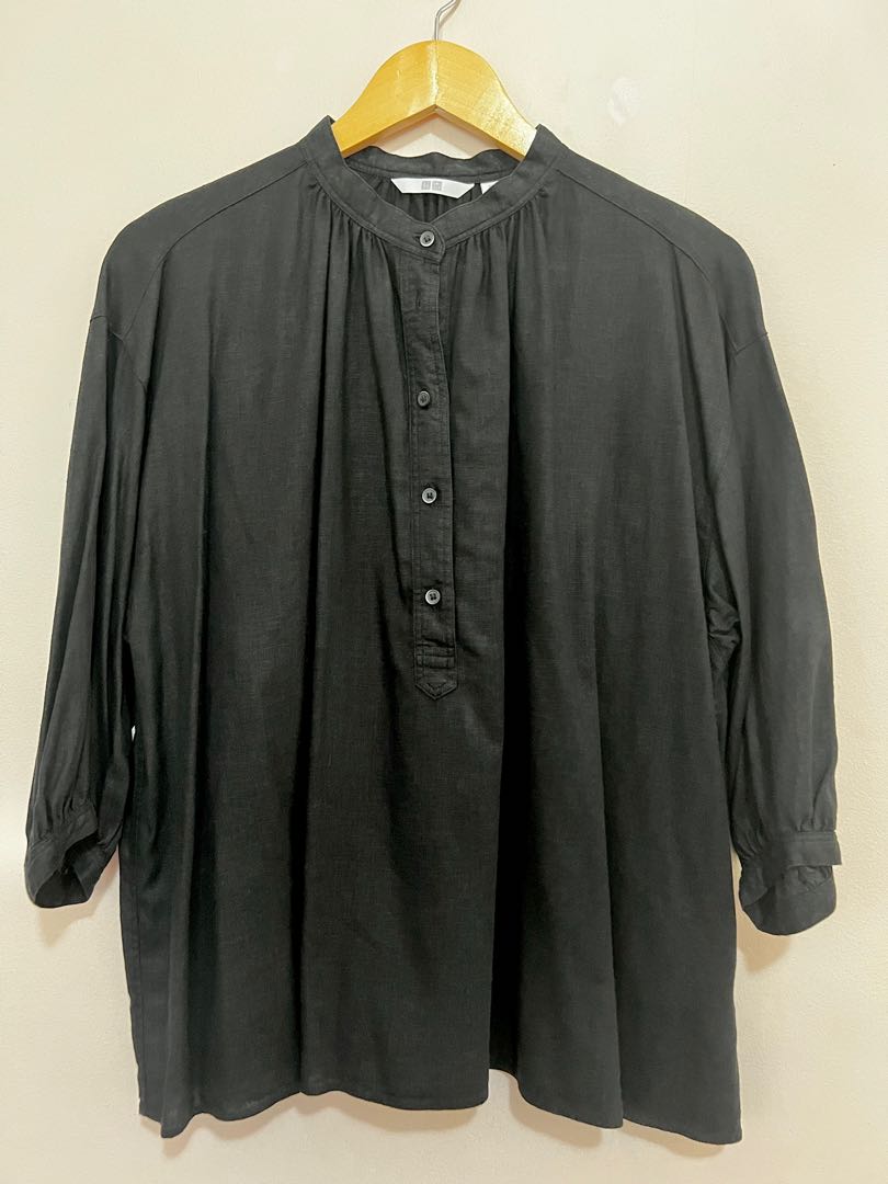Uniqlo Plus Size Black Top, Women's Fashion, Tops, Blouses on Carousell