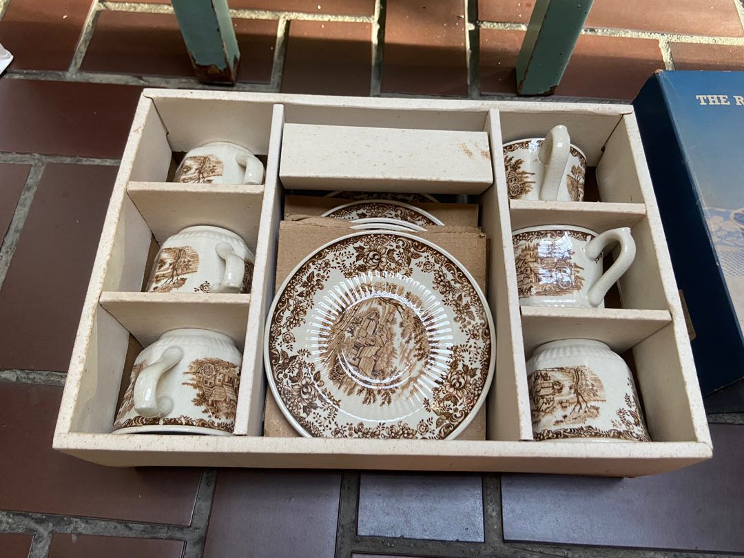 Vintage A Homestead Hand Painted Tea Cups and Saucers, Hobbies & Toys ...