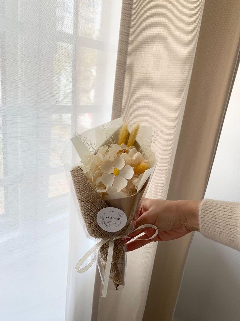 Yellow Preserved Hydrangeas Bouquet, Hobbies & Toys, Stationery & Craft ...