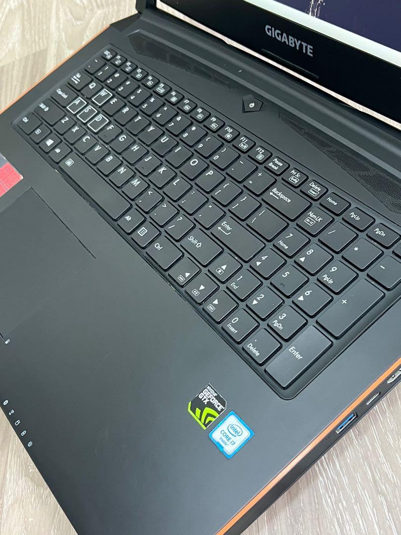 17.3” Gigabyte P57 Gaming Laptop/ i7-6700HQ/16GB RAM/ 256GB M.2 SSD+ ...