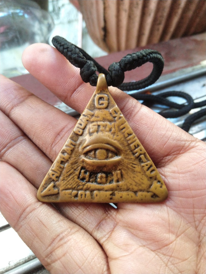 antique amulet trespico dignum, Hobbies & Toys, Memorabilia ...