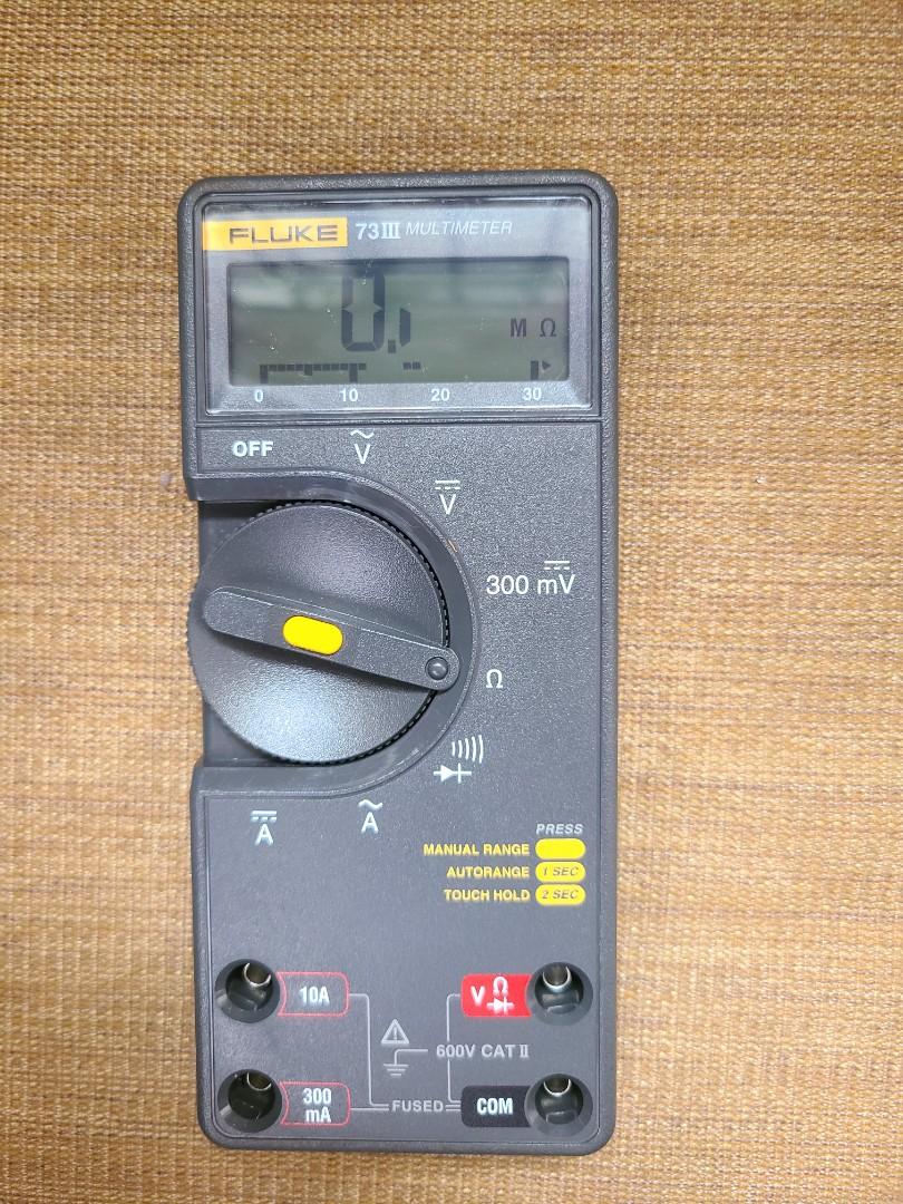Fluke 73 Series 3 for repair/parts, TV & Home Appliances, Other Home ...