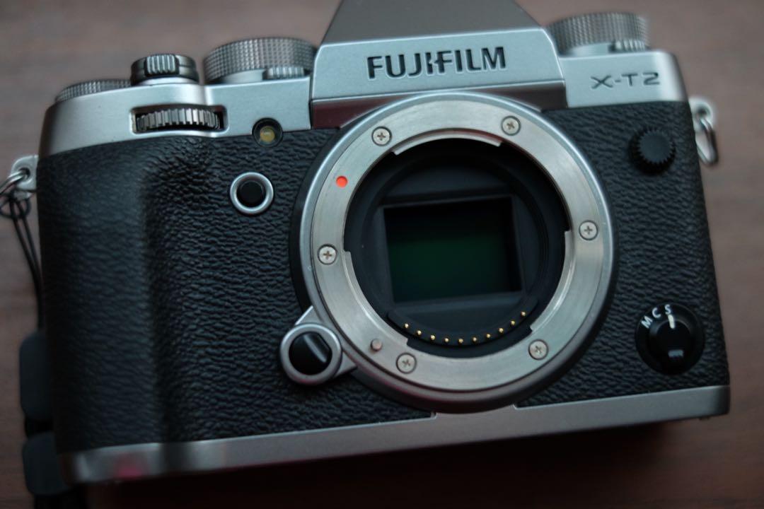 Fujifilm XT2 Very Good Condition Graphite Silver, Photography, Cameras ...