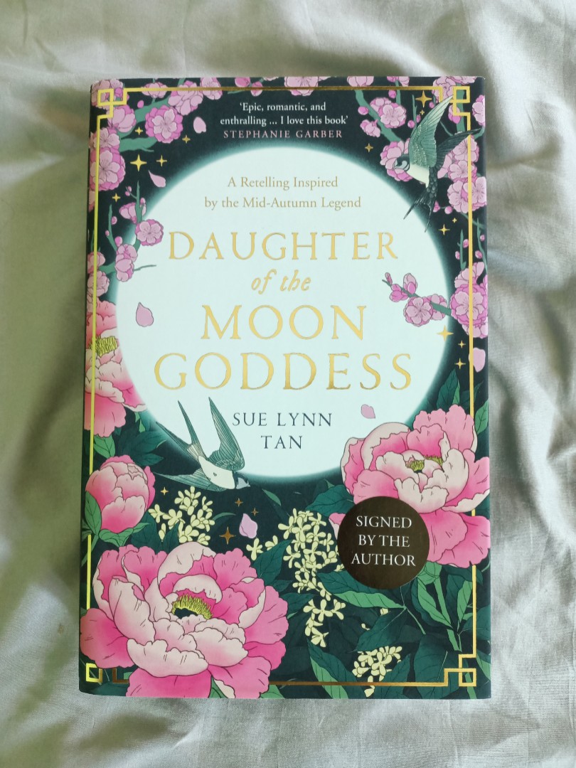 Waterstones Exclusive Edition: Daughter of the Moon Goddess by Sue Lynn Tan, Hobbies & Toys ...
