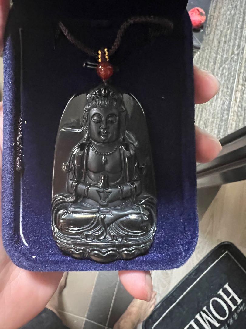 Jade grade A Guang yin, Hobbies & Toys, Memorabilia & Collectibles ...