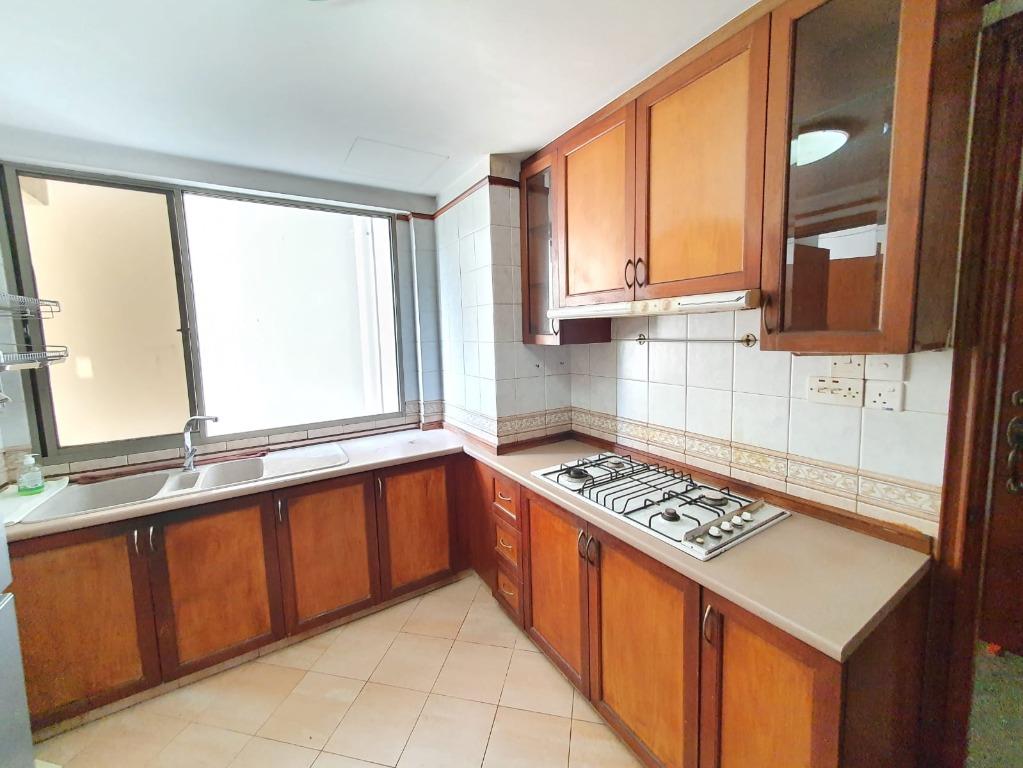 Lakeside MRT / Boon Lay MRT / Chinese Garden MRT / Available immediate ...