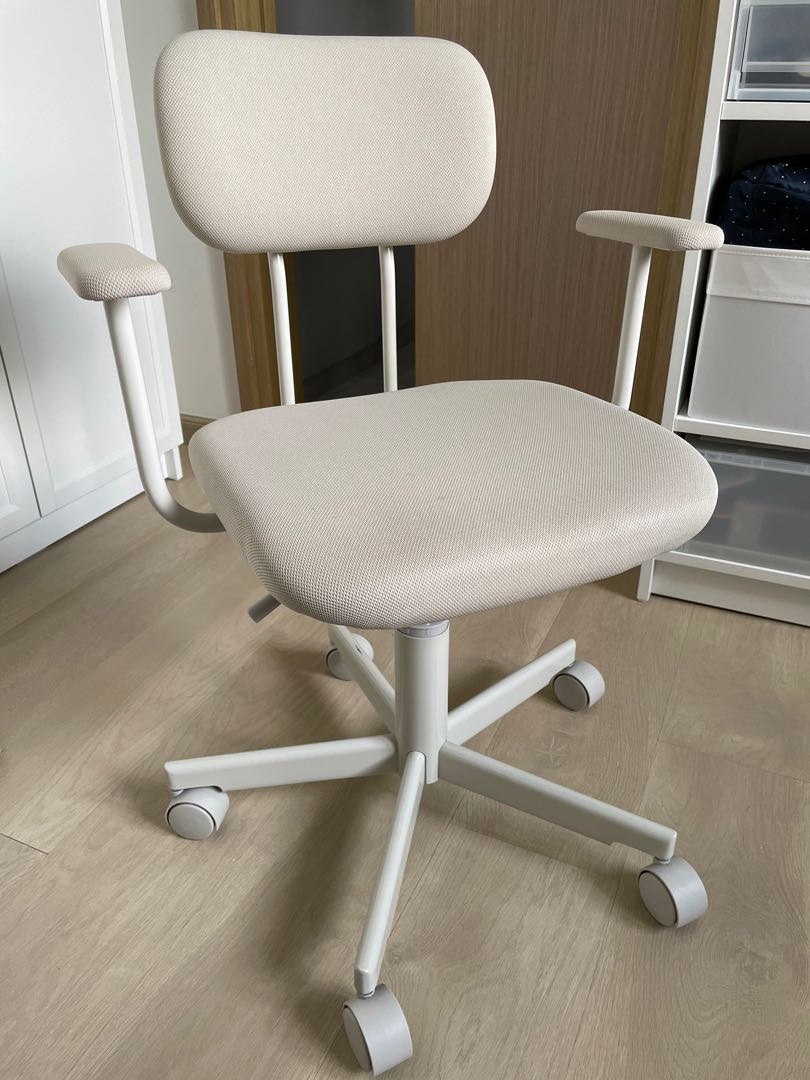Muji Working Chair with Arm Rests - Grey, Furniture & Home Living ...