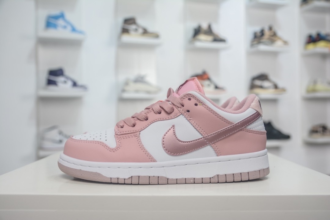Nike Dunk Low “Pink Velvet” (GS)(W)(2021) DO6485-600, Women's Fashion ...