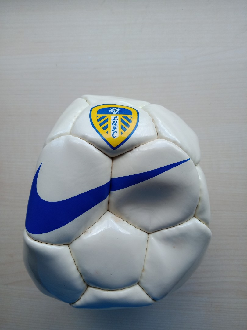 Nike Leeds United Ball, Sports Equipment, Sports & Games, Racket & Ball ...