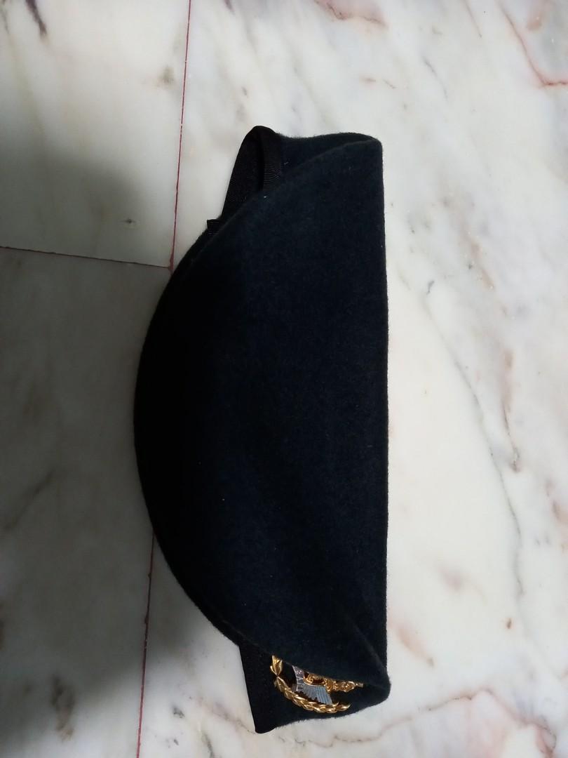 RSAF Beret, Men's Fashion, Watches & Accessories, Caps & Hats on Carousell