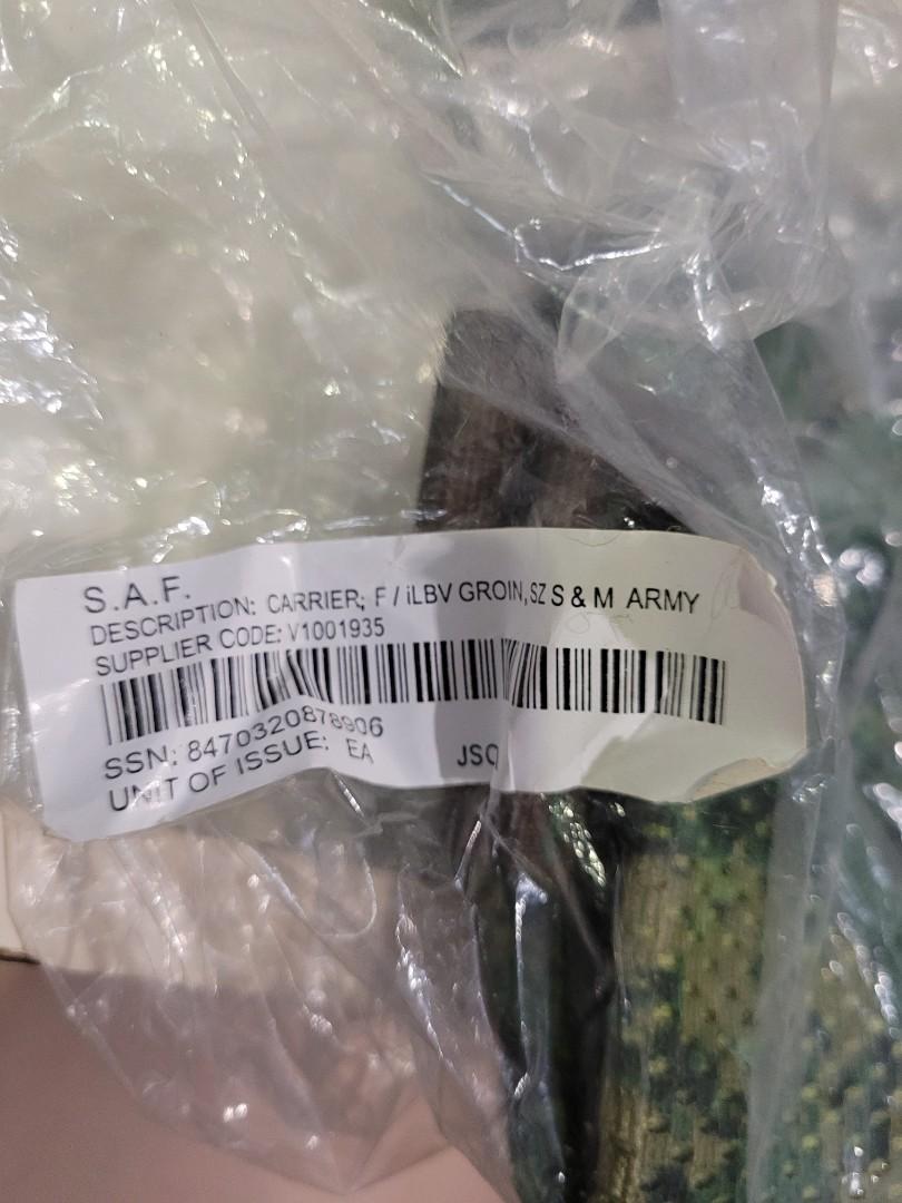 Saf army Ilbv acceories items carrier, Men's Fashion, Activewear on ...