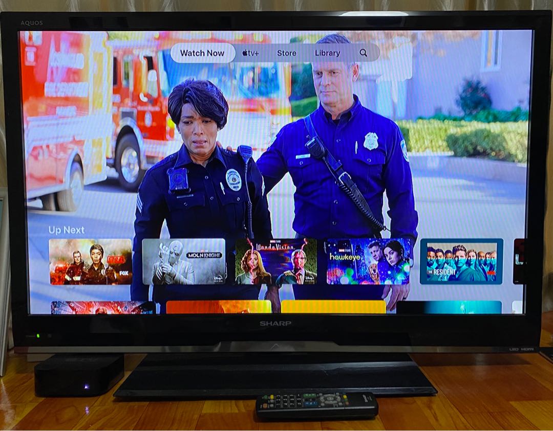 Sharp Aquos 32” LCD TV (Model: LC-32LE340M), TV & Home Appliances, TV ...