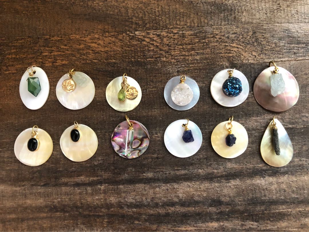 Shell with Semi Precious stones, Women's Fashion, Jewelry & Organizers ...
