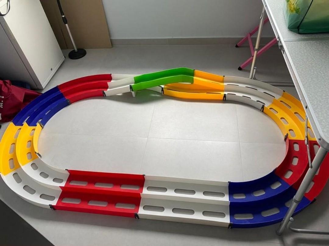 Tamiya car racing track, Hobbies & Toys, Toys & Games on Carousell