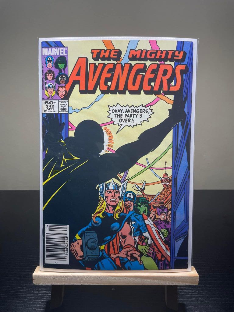 The Avengers Issue 242 Newsstand, Hobbies & Toys, Books & Magazines ...