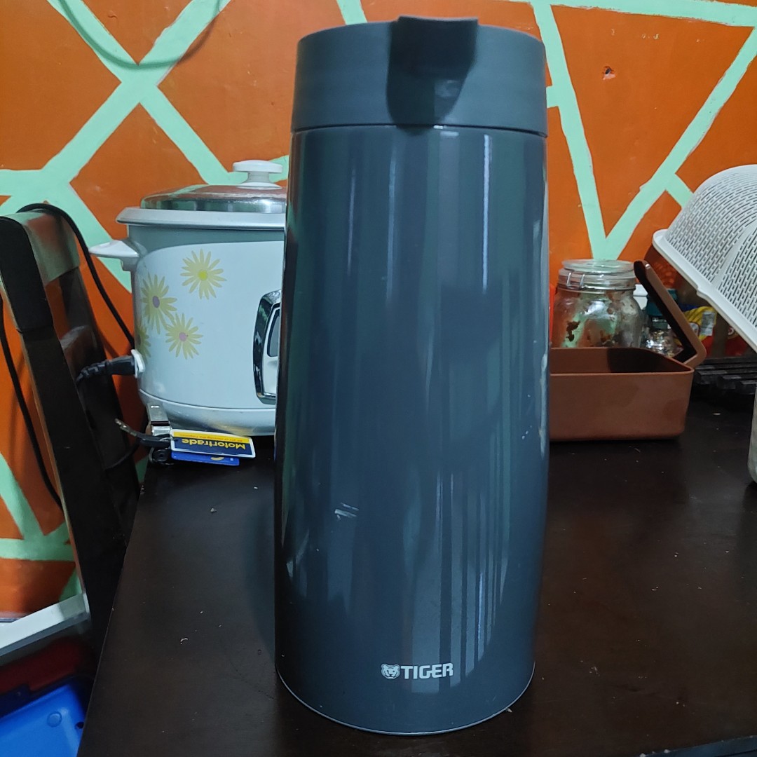 TIGER QUIK PRESS VACUUM JAG.. HOT AND COLD 2L., TV & Home Appliances ...