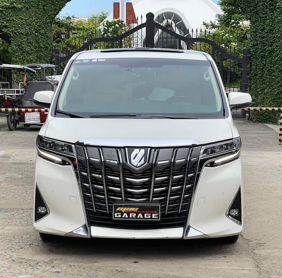 Toyota Alphard Vip Van Auto, Cars for Sale, Used Cars on Carousell