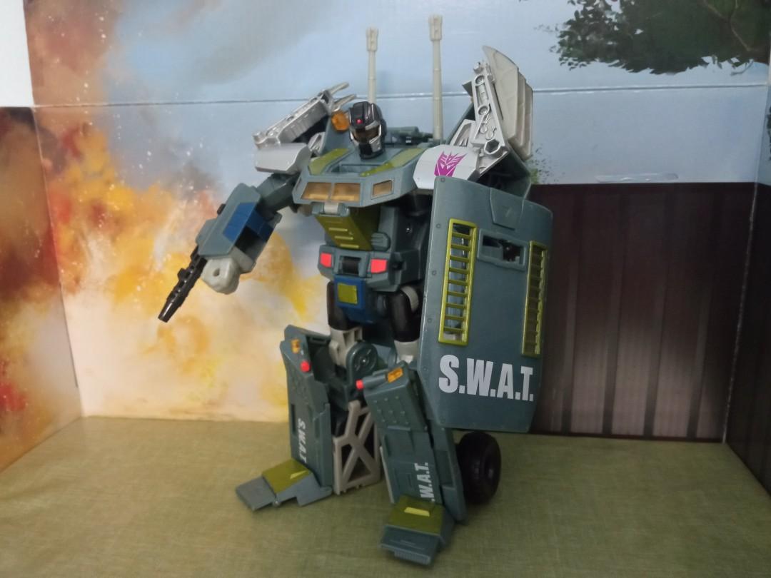 Transformers Universe Ultra Class Onslaught, Hobbies & Toys, Toys ...