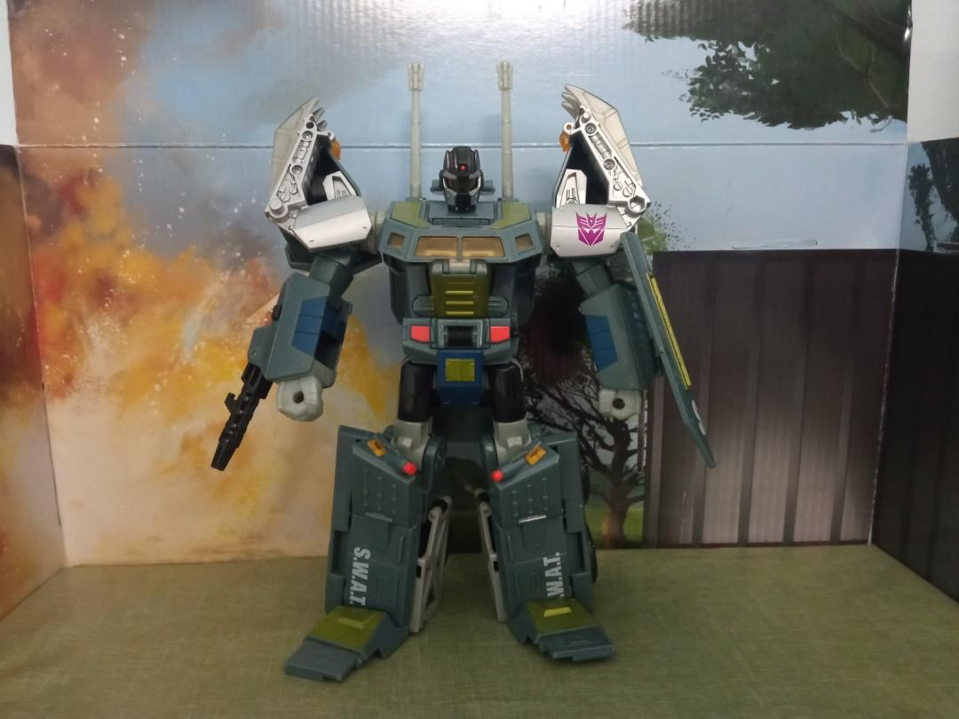 Transformers Universe Ultra Class Onslaught, Hobbies & Toys, Toys ...