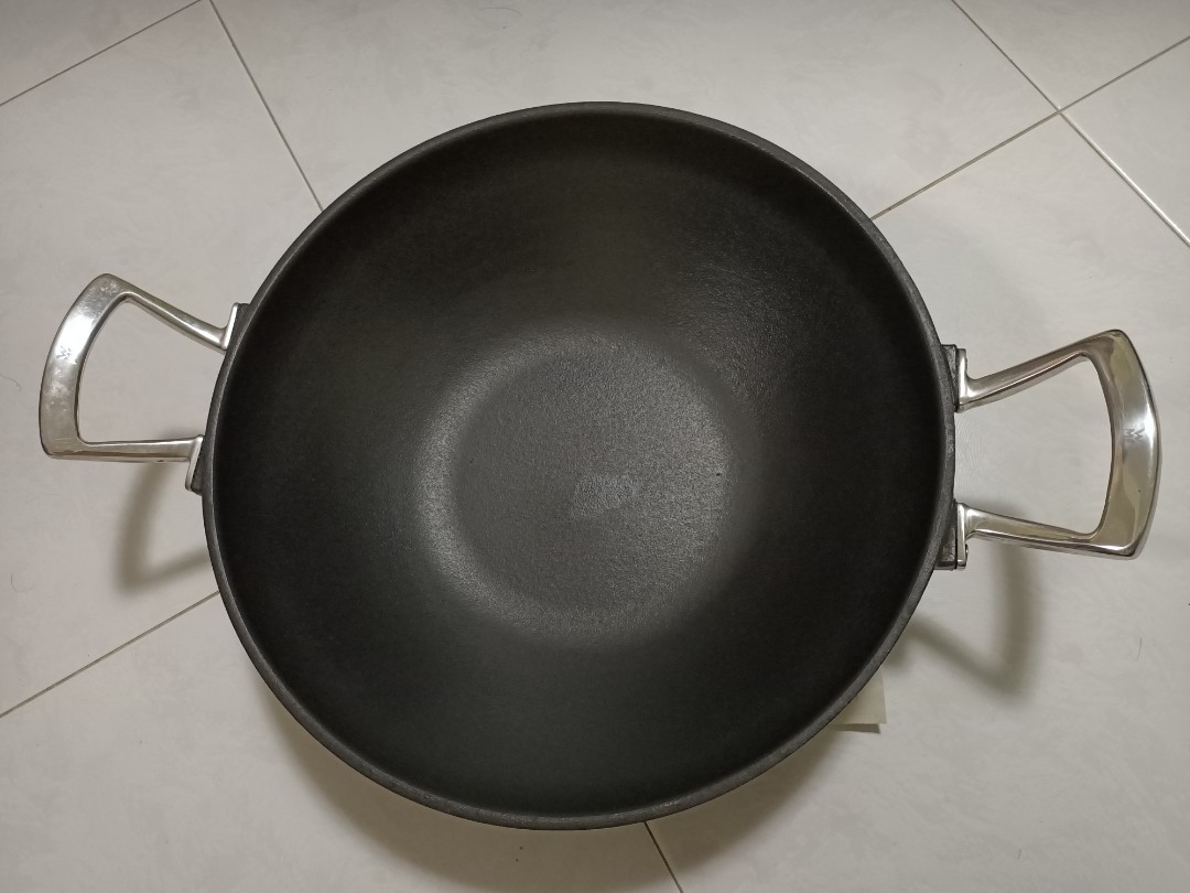 WMF cast iron wok 36cm, Furniture & Home Living, Kitchenware ...