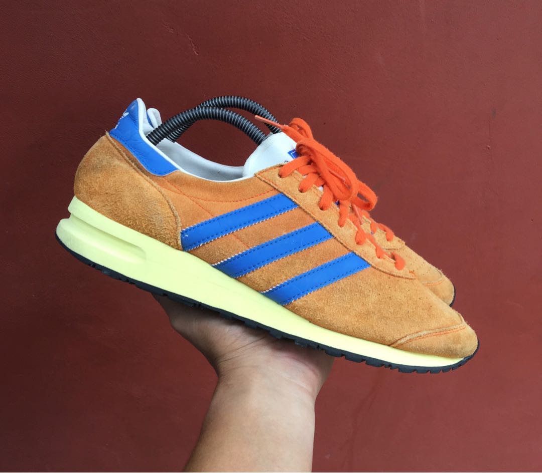 Adidas marathon 85, Men's Fashion, Footwear, Sneakers on Carousell