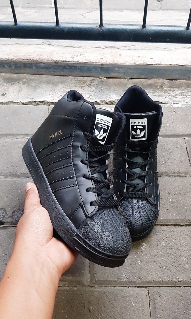 ADIDAS PRO MODEL HI BLACK, Fesyen Wanita, Sepatu di Carousell