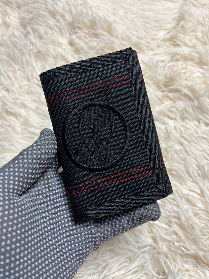 Alien Workshop Wallet [Original NOS], Men's Fashion, Watches ...