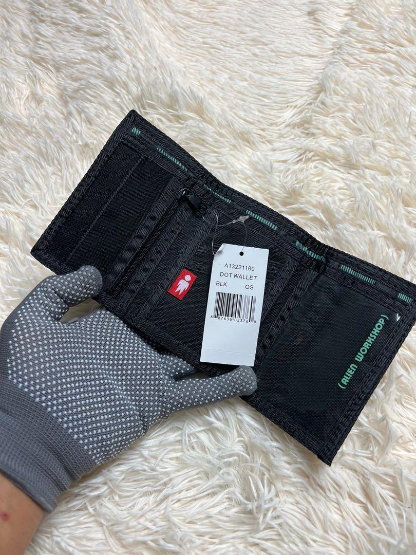 Alien Workshop Wallet [Original NOS], Men's Fashion, Watches ...
