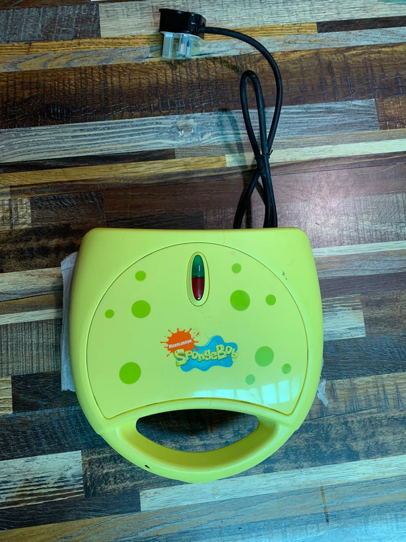 Brand New SpongeBob Bread Toaster, TV & Home Appliances, Kitchen ...