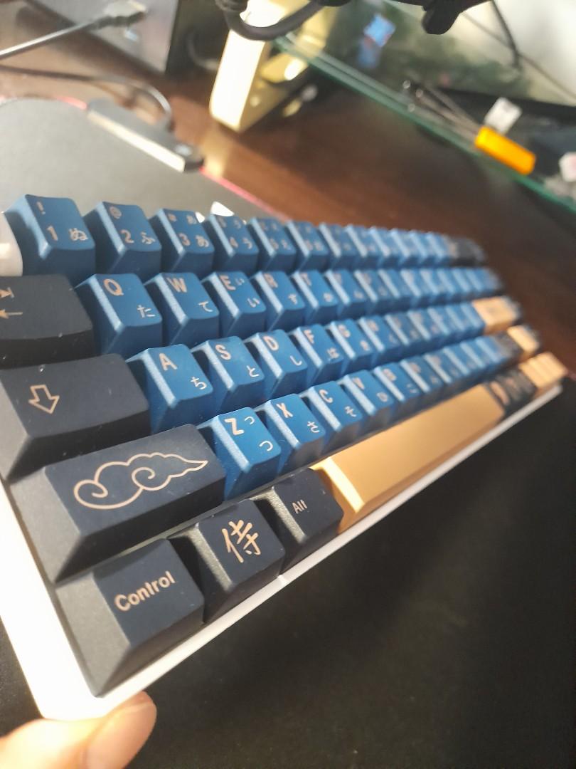 CIY tester 68 with lubed and filmed banana split switches (no keycaps ...